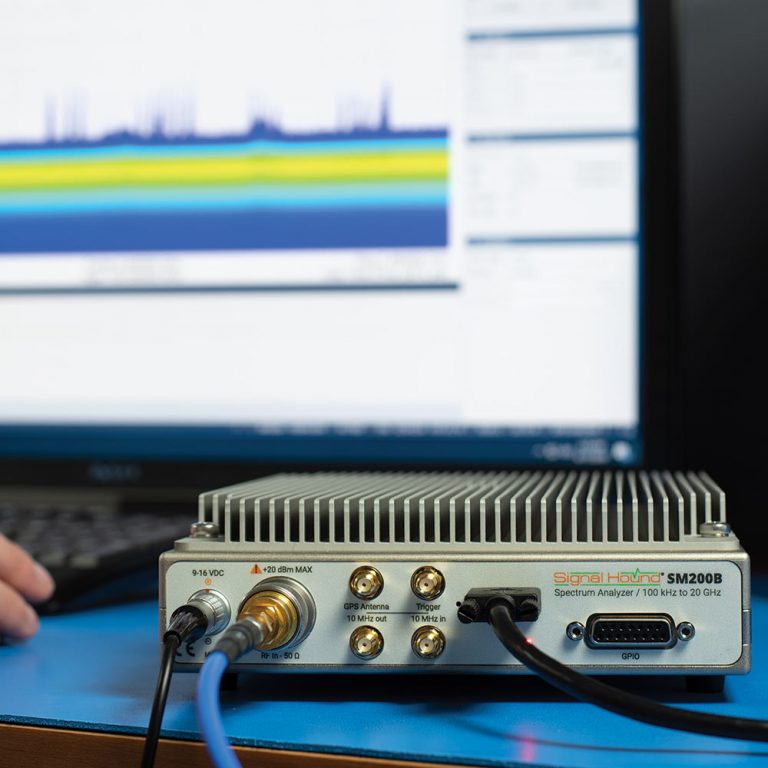 SM200B — 20 GHz Real-time Spectrum Analyzer – Signal Hound